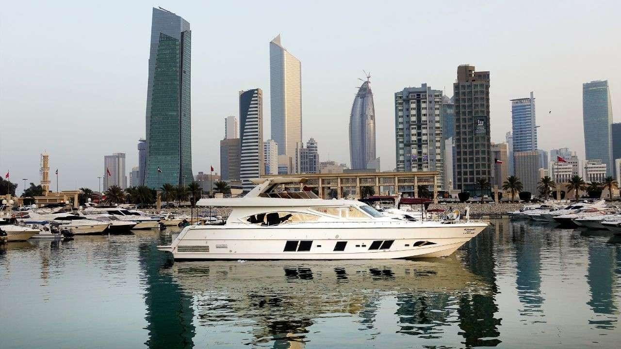 Kuwait Imposes KD150 Fee on All Work Visa Transfers