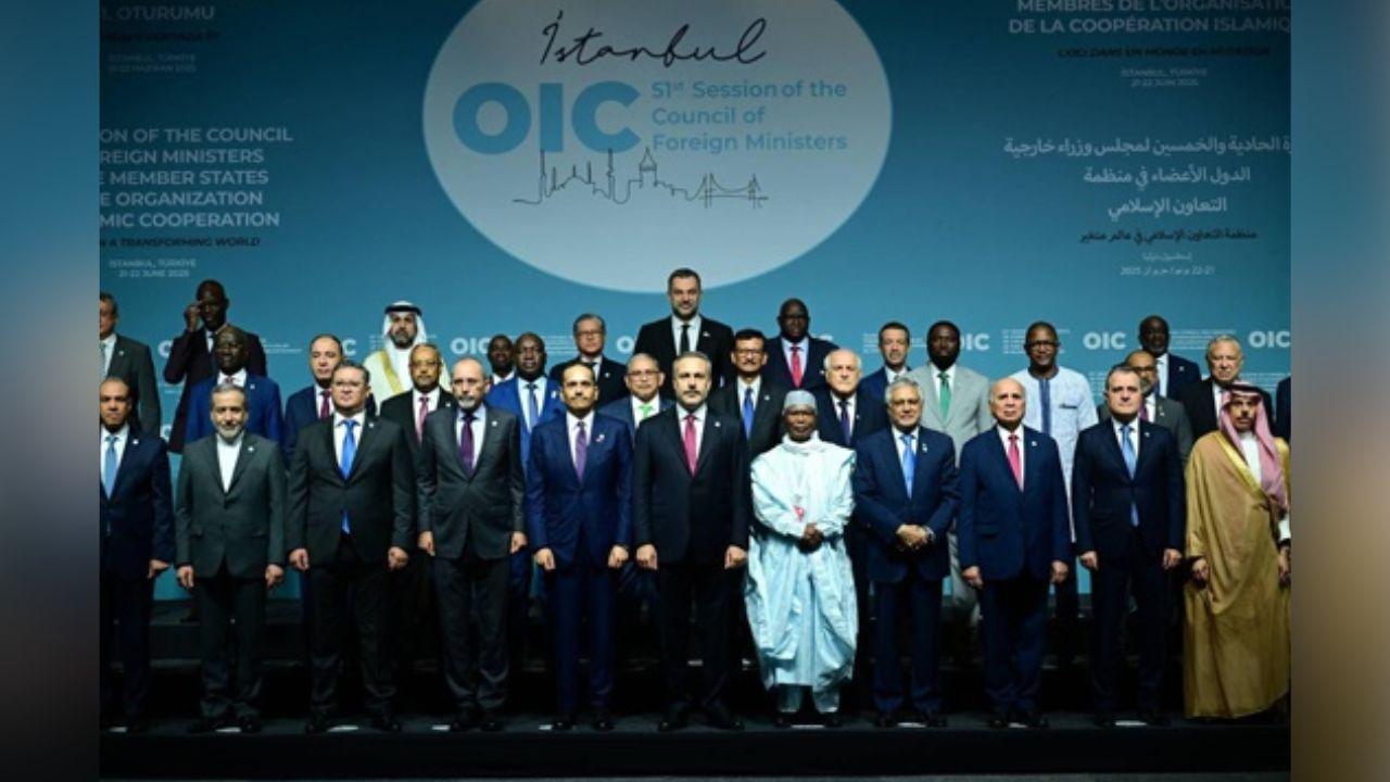 Bahrain Stresses Peace, Unity at OIC Meet in Istanbul