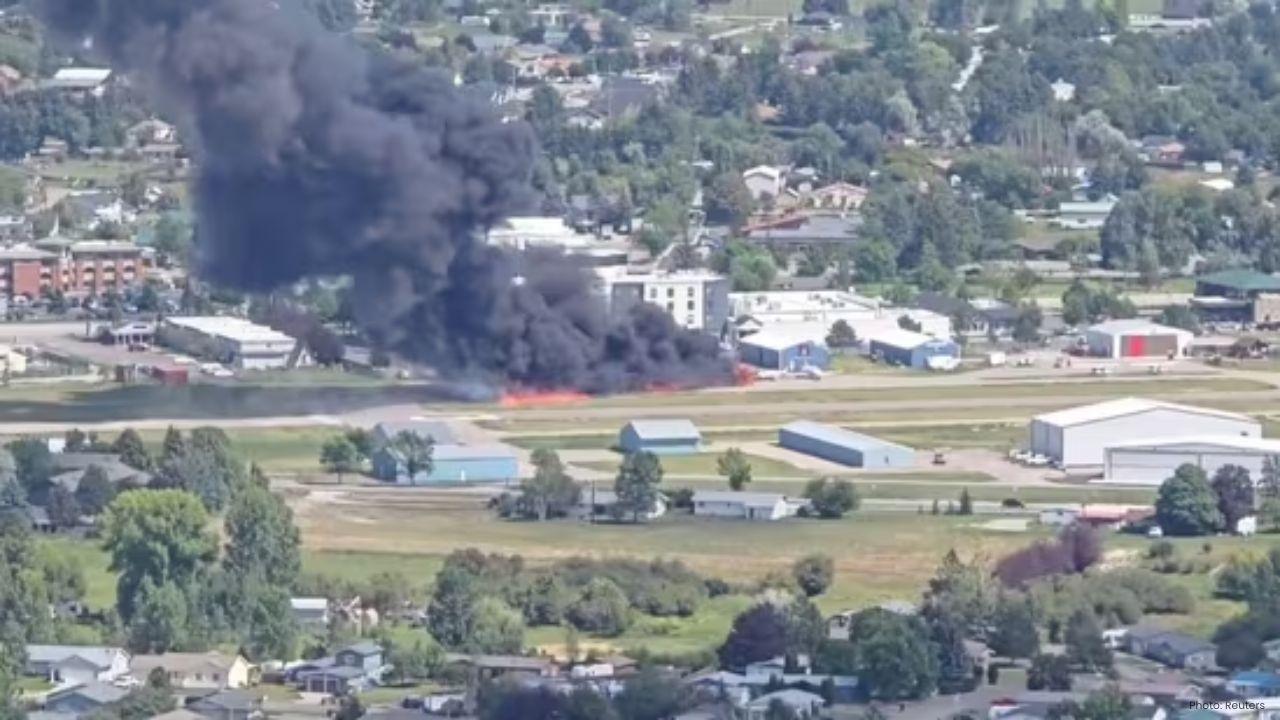 Small Plane Crashes Into Parked Plane at Montana Airport