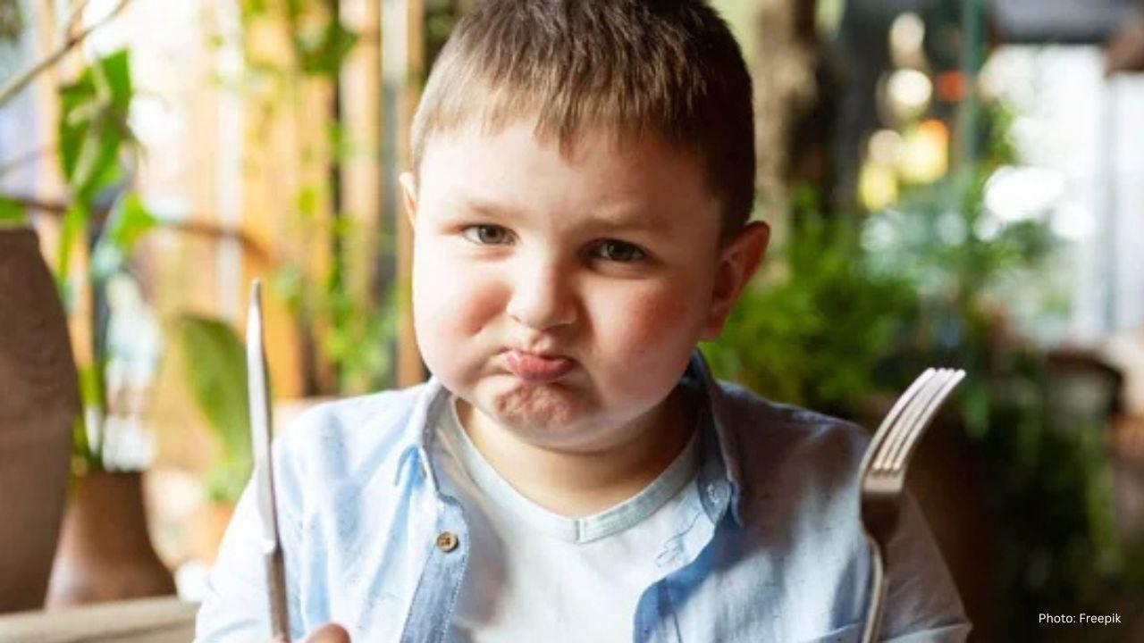 7 Warning Signs of Unhealthy Weight Gain in Children